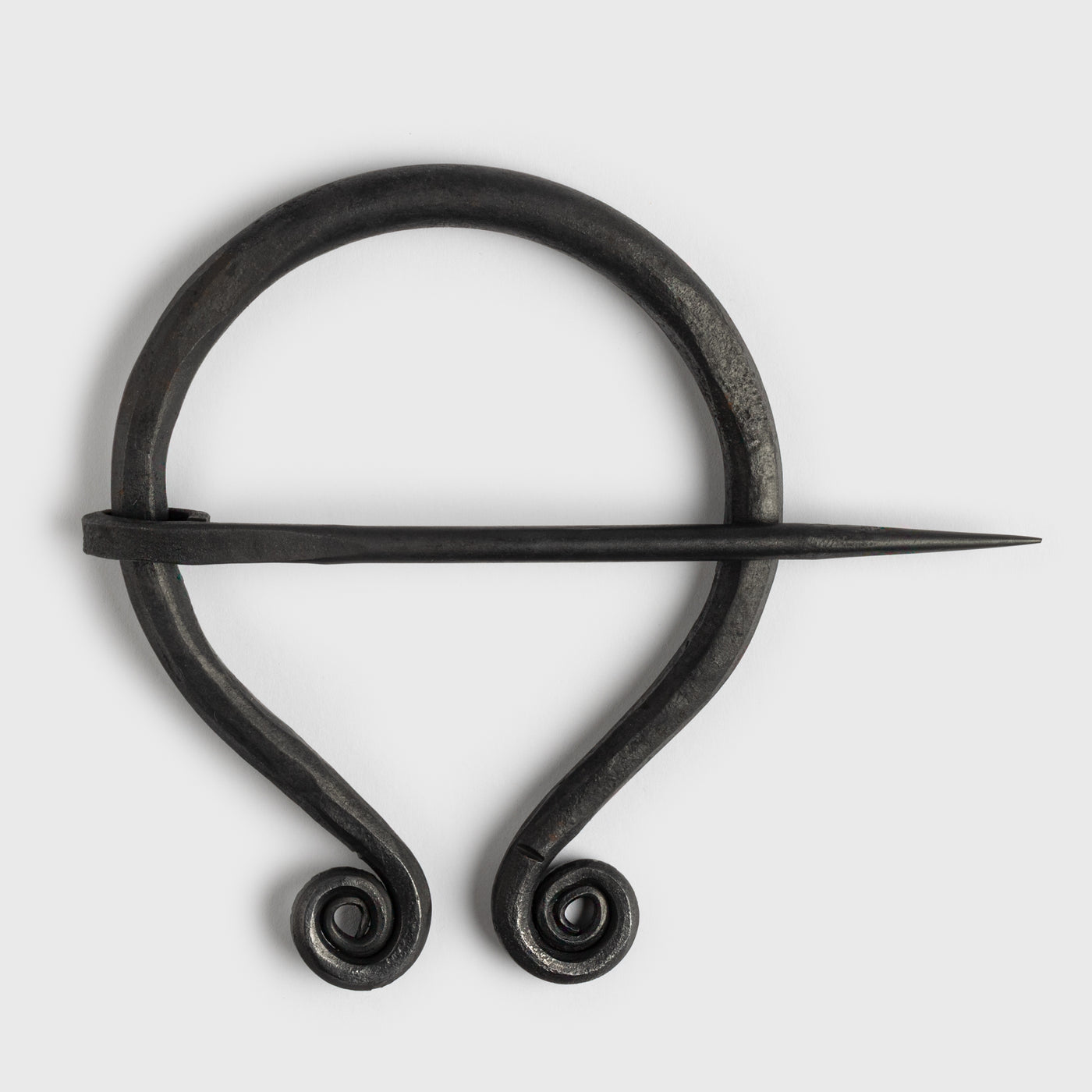 Järnfibula, Oval, 85 mm – Grimfrost Intl